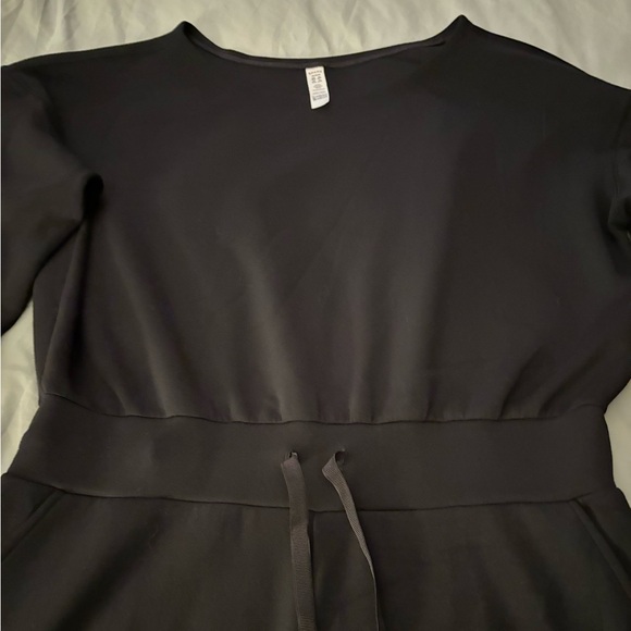 SPANX | Pants & Jumpsuits | Copy Spanx Air Essentials Long Sleeve ...